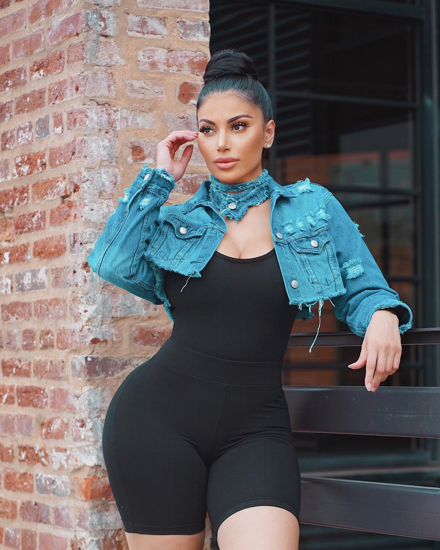 La Reina Has Arrived On Time | Dirty Biker Society