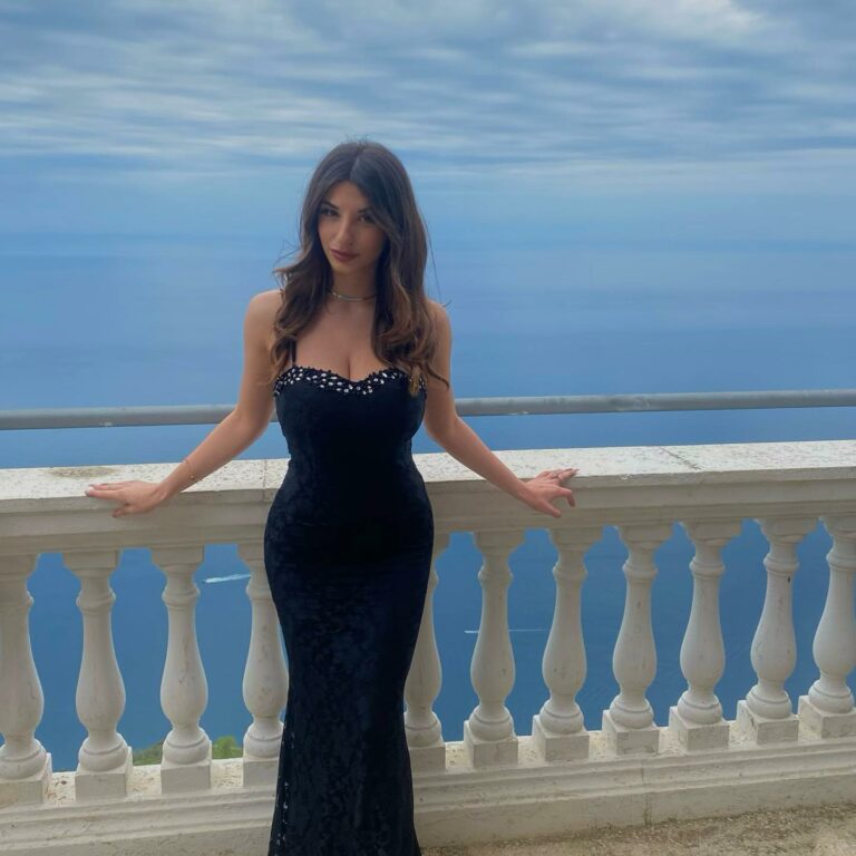 Gather Around for The Beauty of Alice | Dirty Biker Society