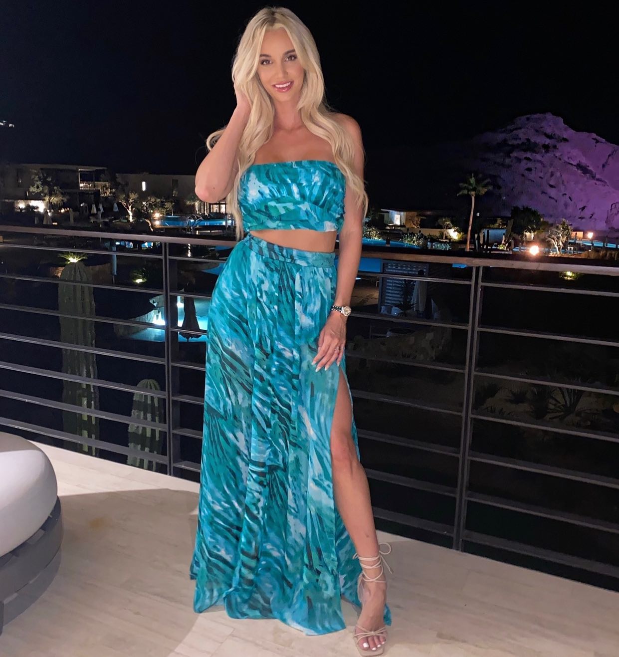 Kick Back And Relax With Caitlin | Dirty Biker Society